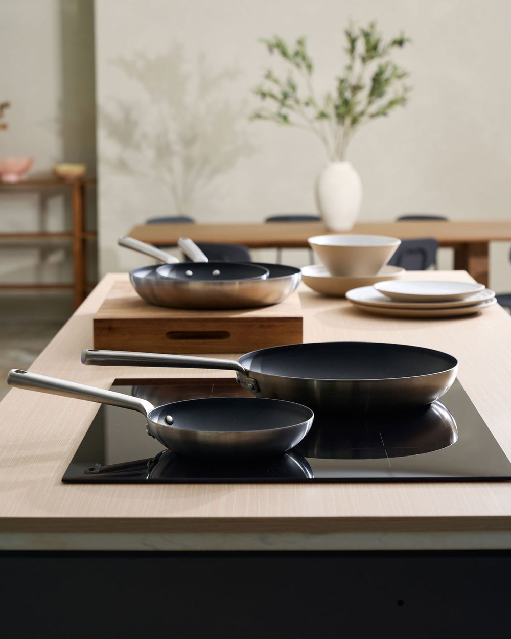 How to choose a cookware set | CookDineHost